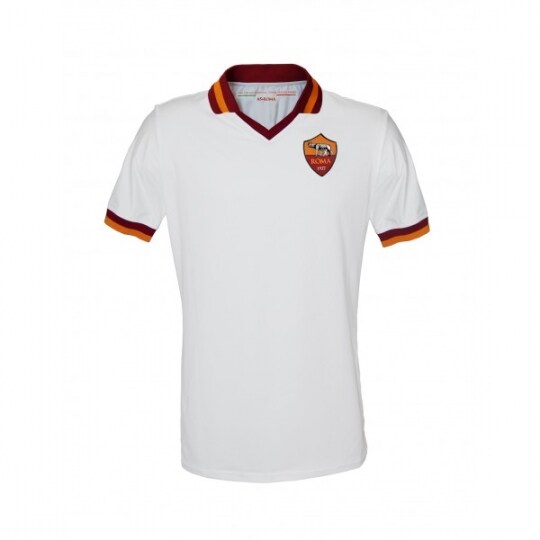 Le foto della seconda maglia della Roma | Calcio Fanpage