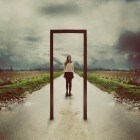 Autoritratto di Laura Williams, la fotografa dell'invisibile