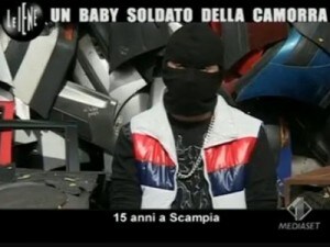 Le Iene sulla camorra: intervista a baby soldato di Scampia, il video
