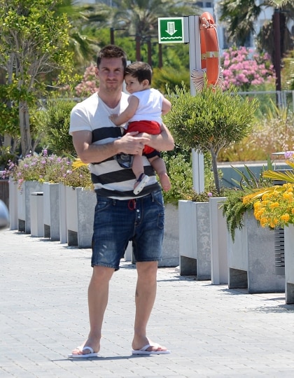 Messi e Fabregas in vacanza a Formentera | Gossip Fanpage