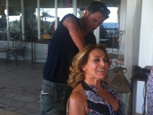 Uomini e Donne: Maria De Filippi lancia Max Valvano, hair stylist di ...