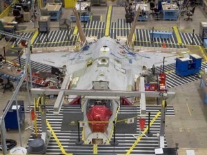 Il battesimo dell'aria del primo F35 italiano