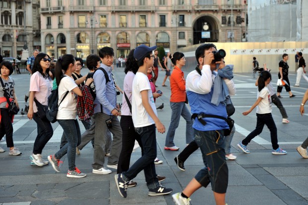 Turismo: in Italia sempre più visitatori stranieri, ma spendono meno