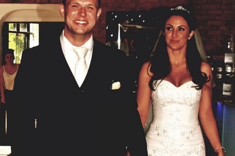 Si impicca a casa della madre: aveva discusso con la moglie, stavano ...