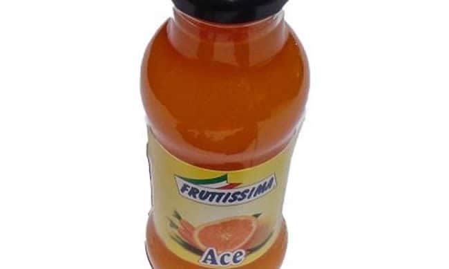 Pezzi di vetro nel succo di frutto Ace, Ministero annuncia ritiro dal ...