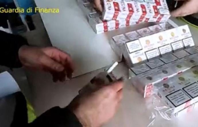 Trapani, sequestrate 6 tonnellate di sigarette di contrabbando su una ...