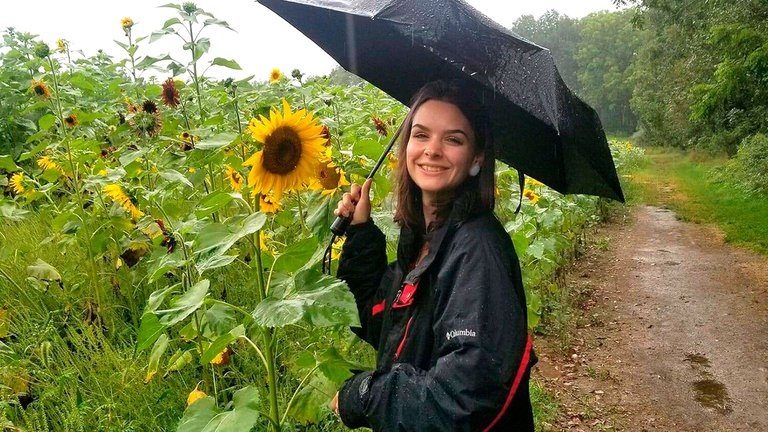 La storia di April, uccisa dall'ex allo scadere dell'ordine restrittivo