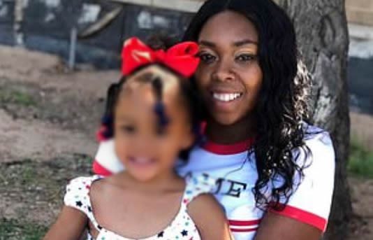 Sta male, in ospedale scopre che è positiva ma la rimandano a casa ...