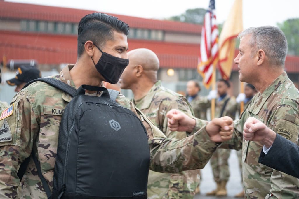 Arriva in Italia un battaglione di soldati americani per difesa ...