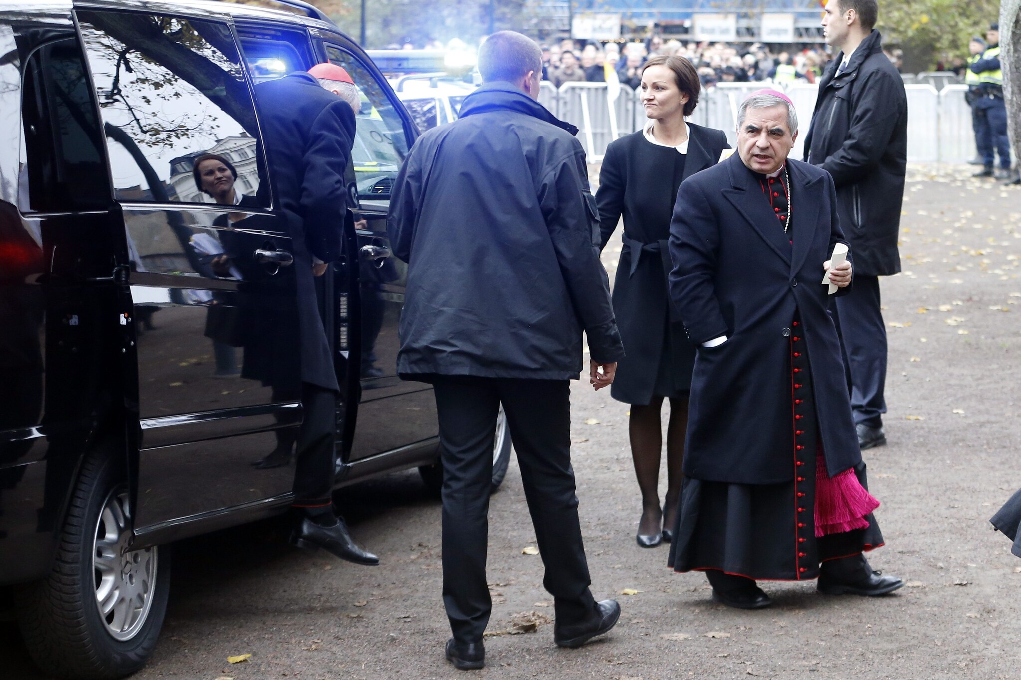 Cos’è il Processo Becciu e perché fa tremare il Vaticano