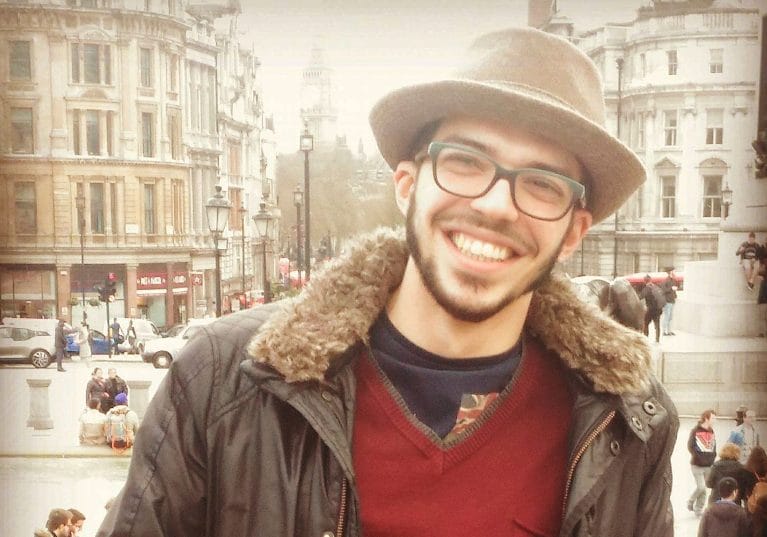 Chi era Andrea Sferrazza, il 30enne che viveva a Londra morto durante ...