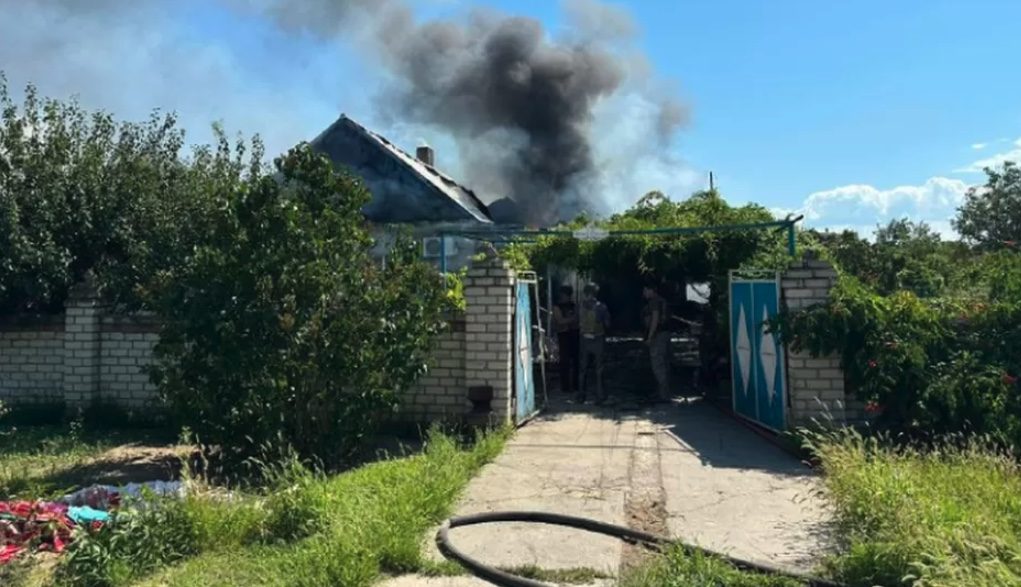 Ucraina Bombe Russe Uccidono Bimba Di 22 Giorni E Fratello Di 12 Anni