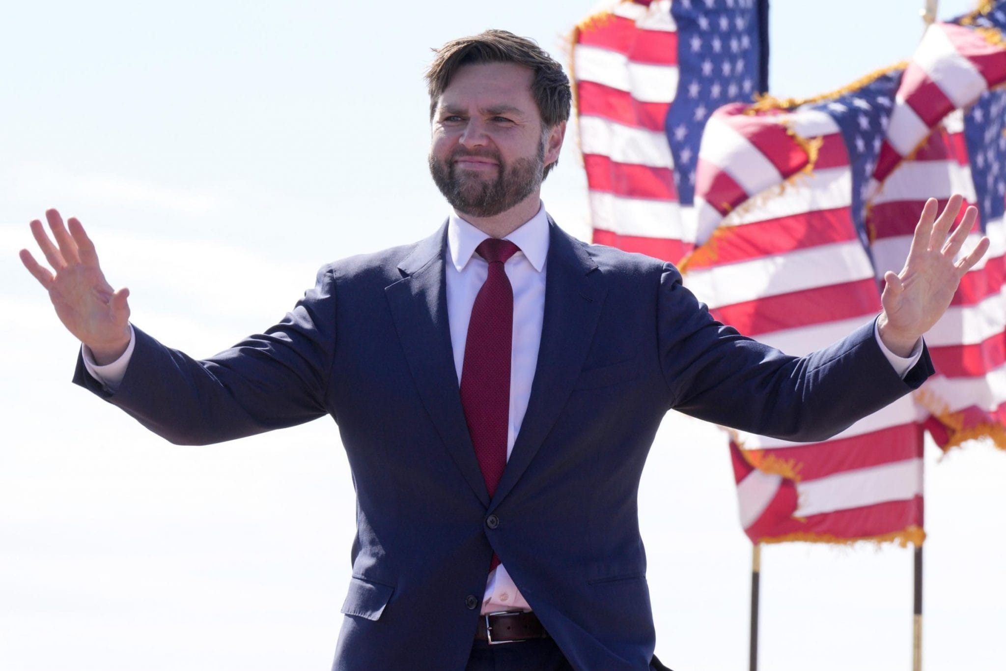 Chi è J.D. Vance, il candidato scelto da Trump come vice presidente ...