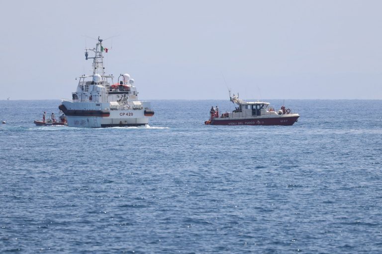 Bayesian, oggi iniziano le operazioni di recupero dello yacht: cosa ...