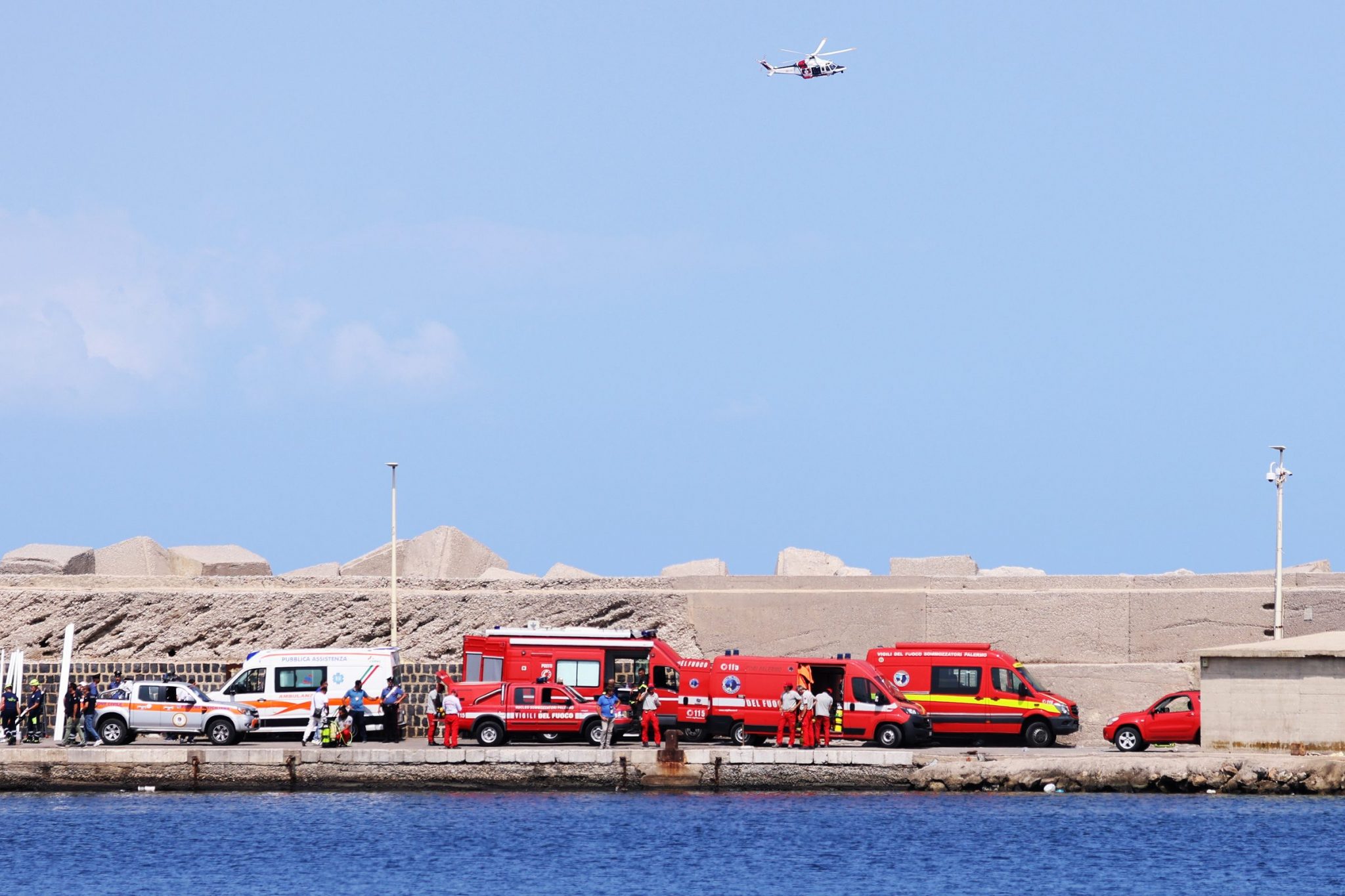 Cosa sappiamo della barca affondata a Palermo: "Il Bayesian è sparito ...