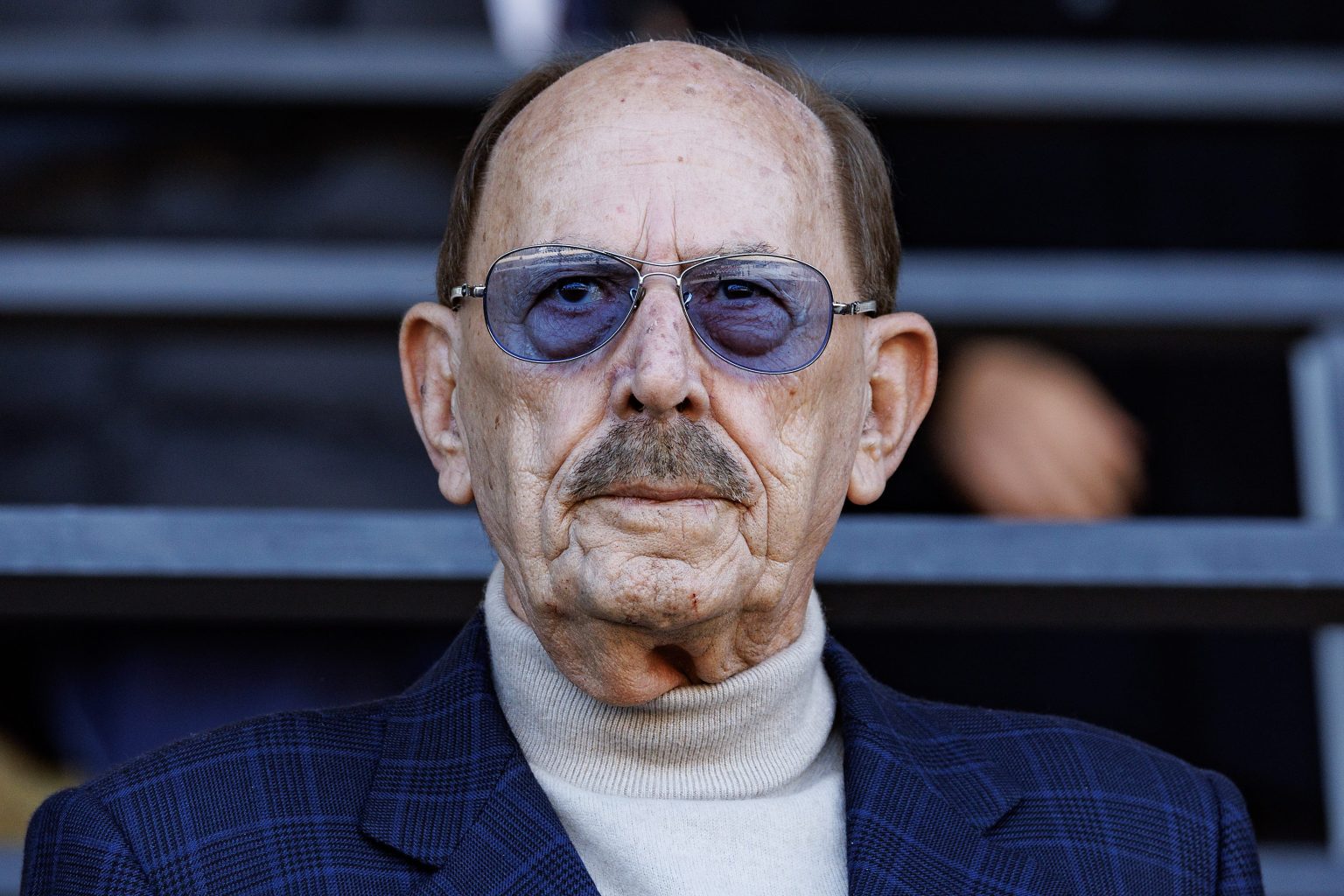 Quanto guadagnano i leader politici e chi è il parlamentare più ricco