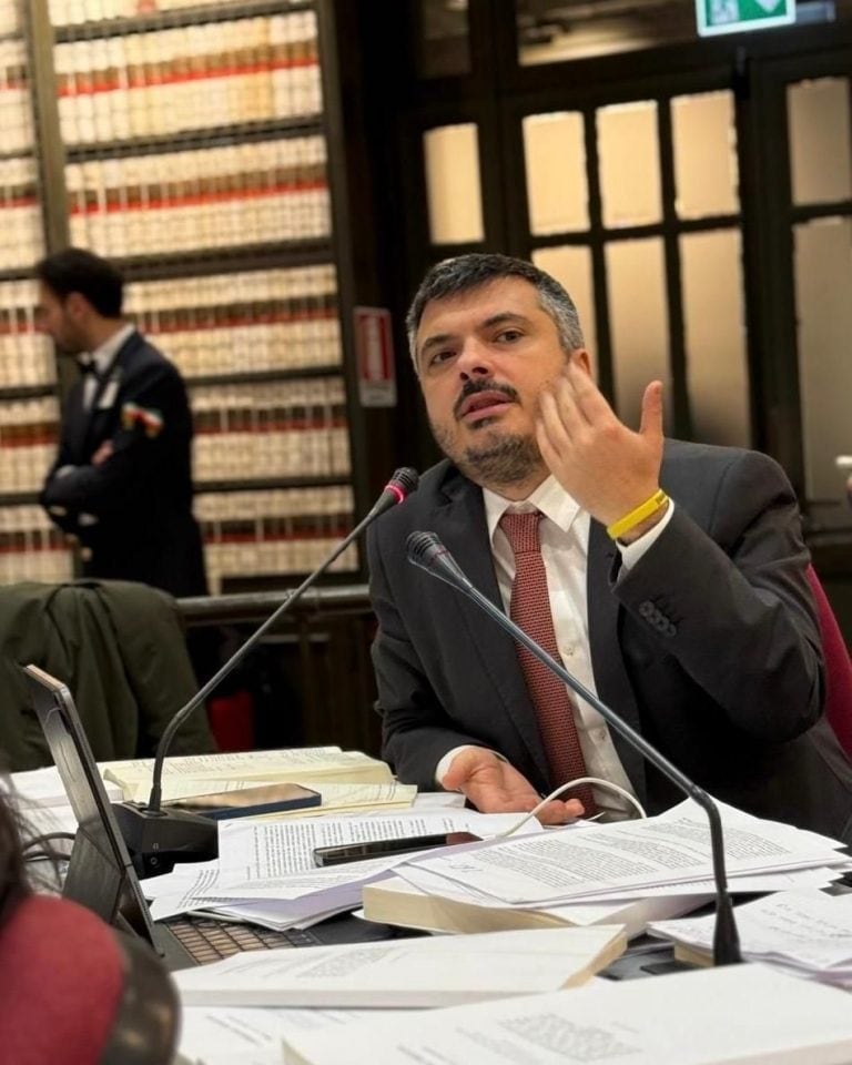 Elon Musk e i satelliti di Starlink: perché può essere il più ...