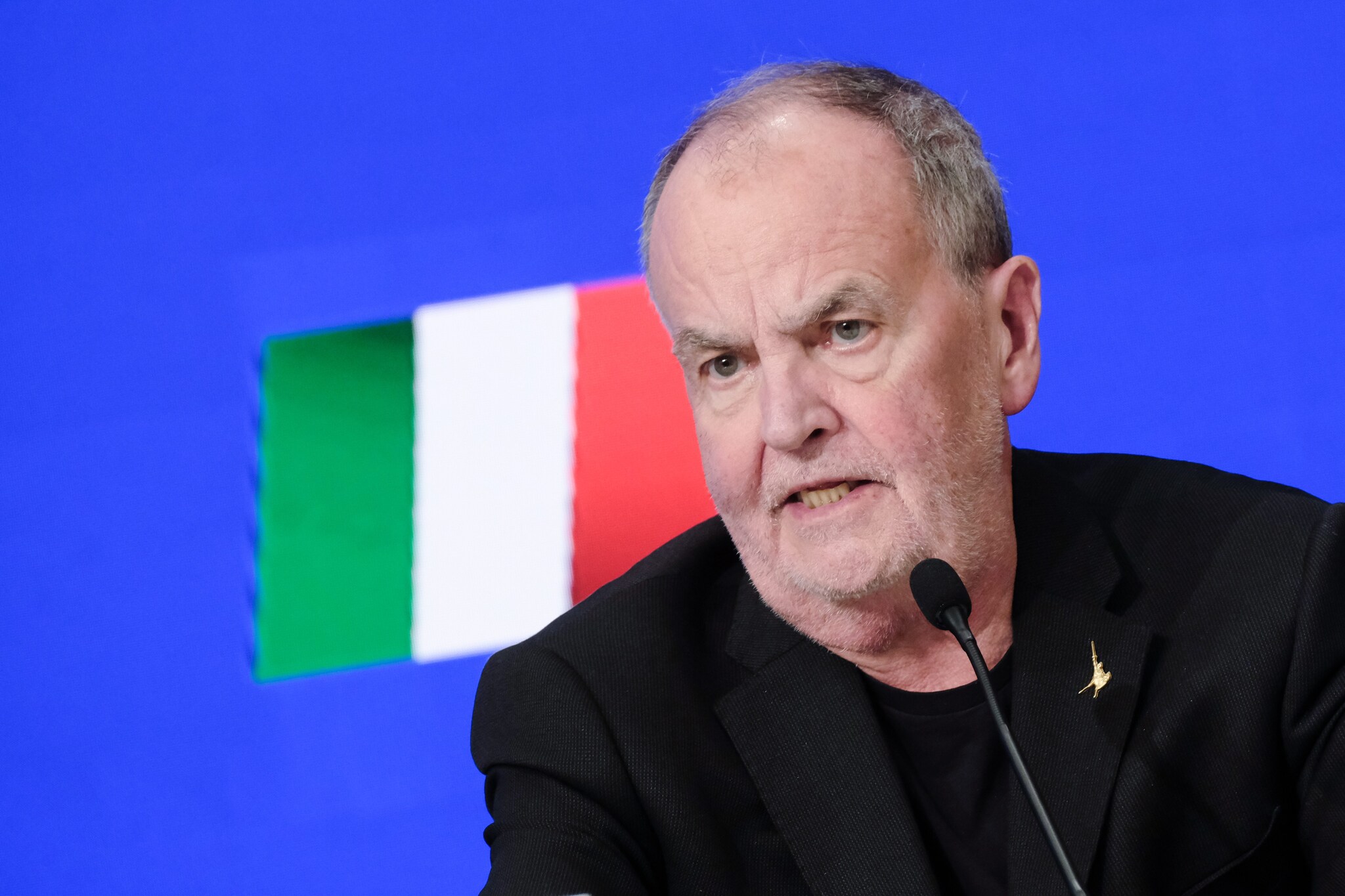 La Lega torna a parlare di castrazione chimica, il ministro Calderoli ...