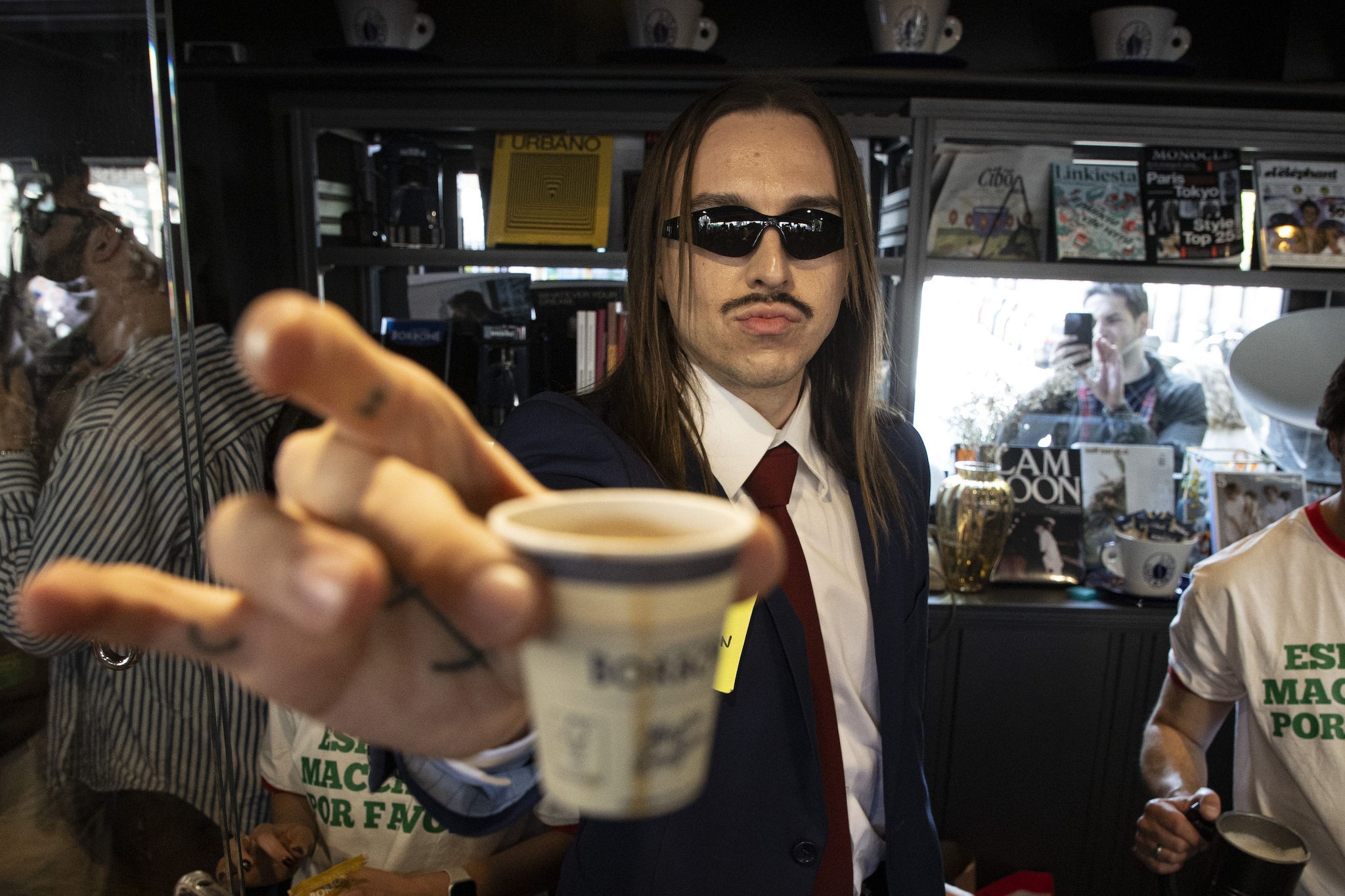 Chi è Tommy Cash, il cantante di “Espresso Macchiato” in gara all ...