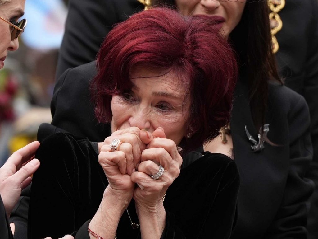 Le ultime parole di Ozzy Osbourne per i fan: la rivelazione della moglie Sharon