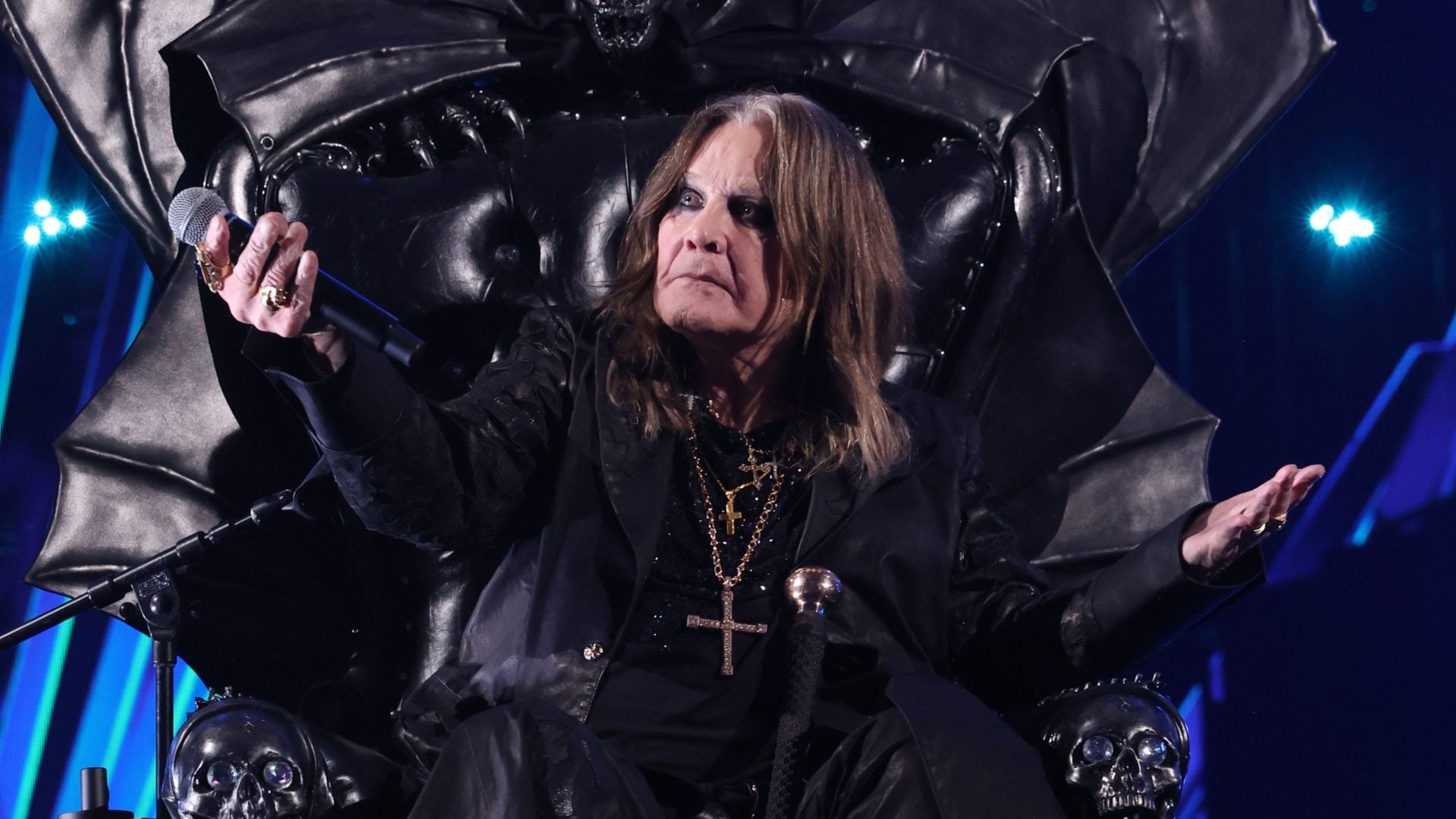 È morto Ozzy Osbourne, il frontman dei Black Sabbath e leggenda dell ...