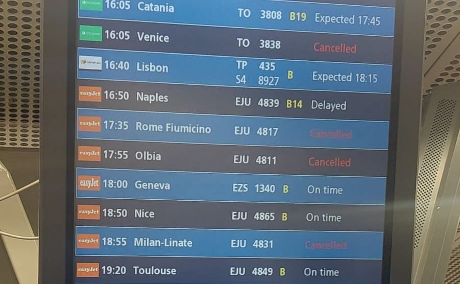 Tempesta meteo in corso: decine di voli bloccati e cancellati a Parigi ...