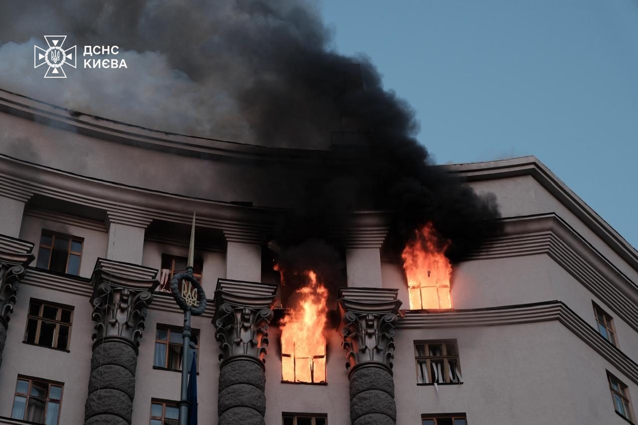 Raid russo con 800 droni e missili in Ucraina: 4 morti, tra cui un ...