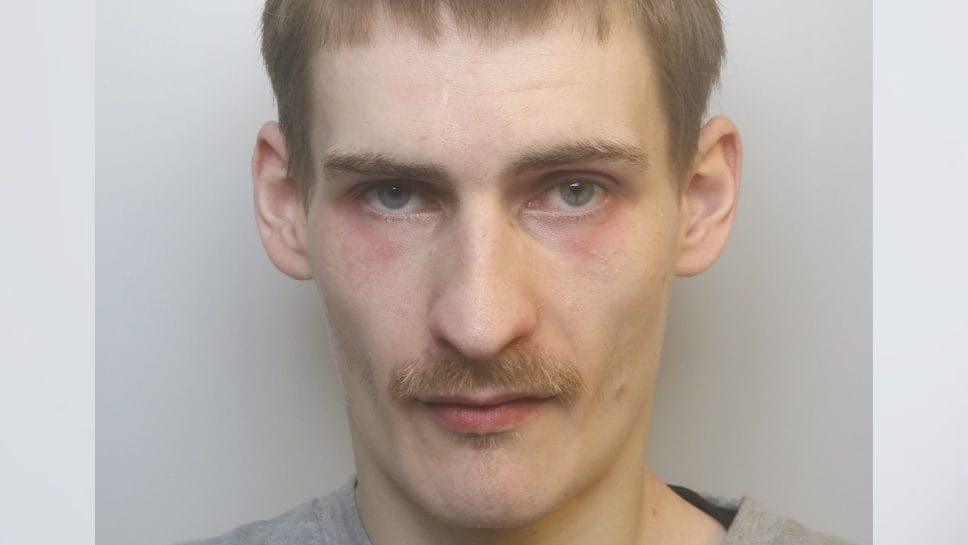 Uccide figlio neonato con crudeltà inaudita: "Aveva paura di perdere la ...