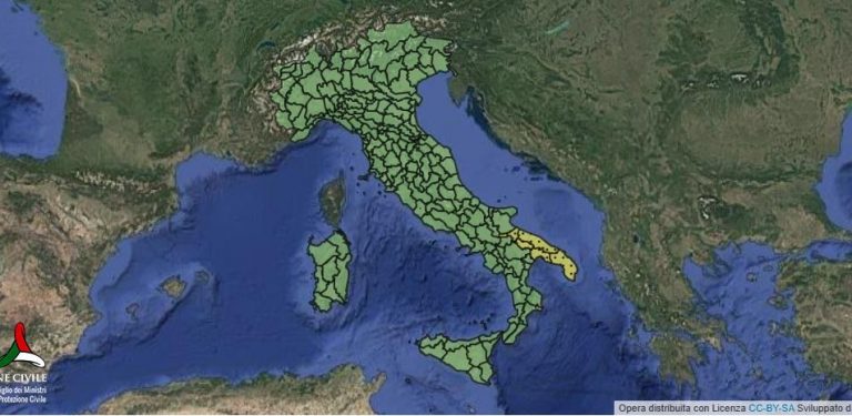 Maltempo, allerta meteo gialla per temporali e vento forte il 3 ottobre: le regioni a rischio