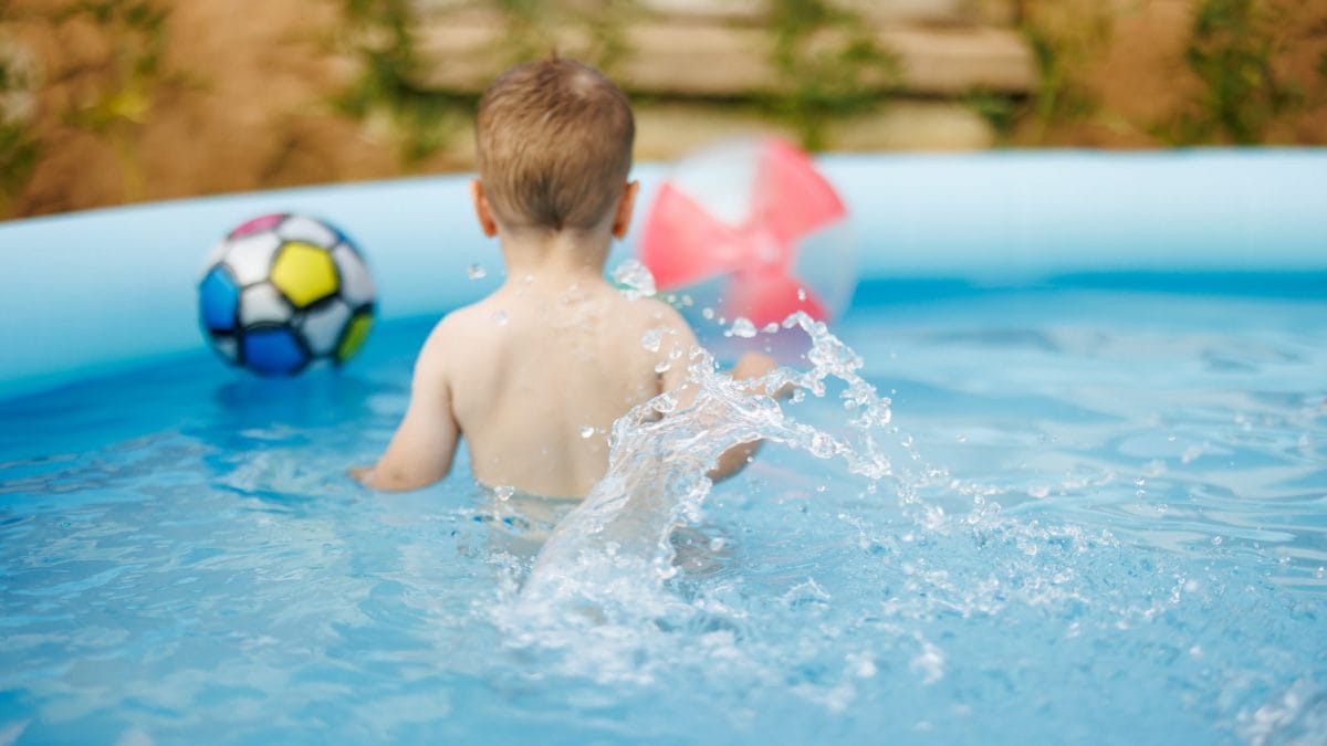 Morto il bimbo di 4 anni caduto in piscina a Curon: era ricoverato da ...