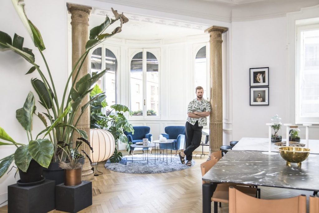 I segreti di Paolo Stella: l'influencer apre le porte della sua casa a ...