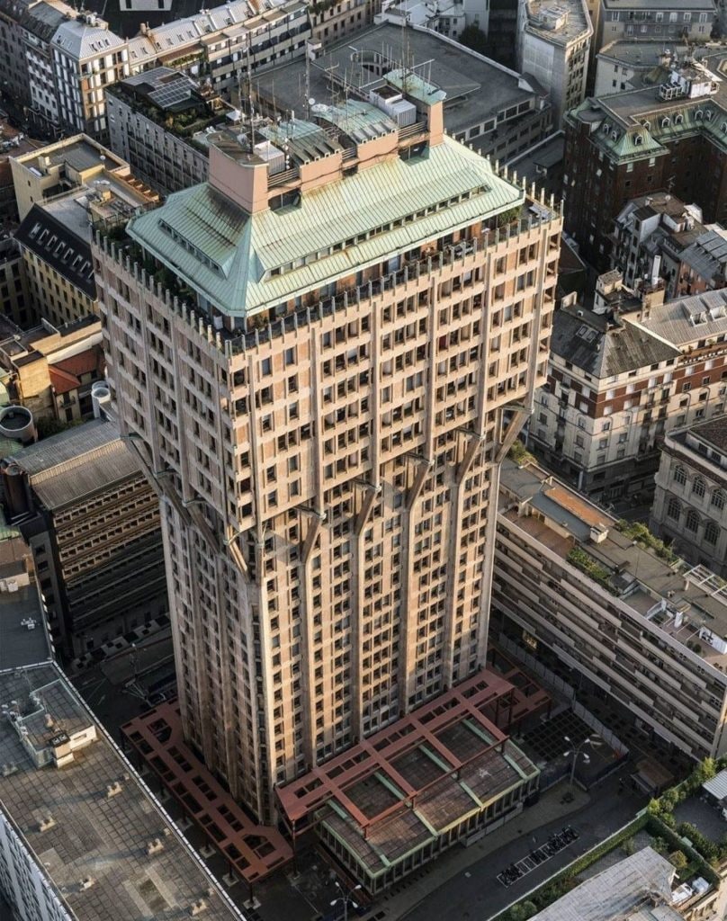 Torre Velasca a Milano diventa proprietà degli americani che la ...