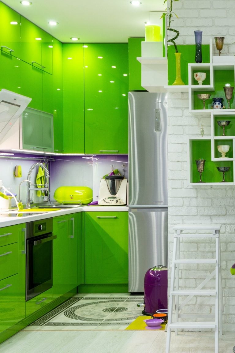 Di che colore dipingere le pareti della cucina: idee e consigli