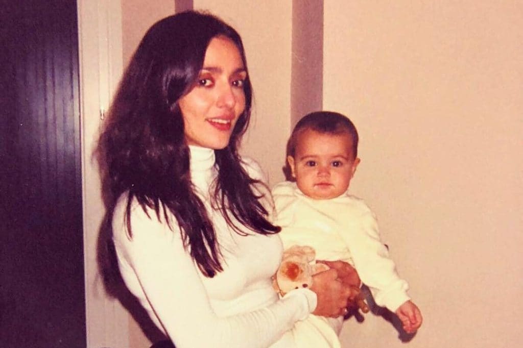 Ambra Angiolini 14 anni fa con la figlia neonata: così celebra il ...