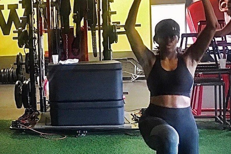 Michelle Obama in leggings e reggiseno sportivo, rivela il suo segreto ...