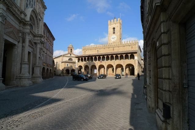 Cosa vedere a Offida, uno dei borghi più belli (e low cost) d'Italia