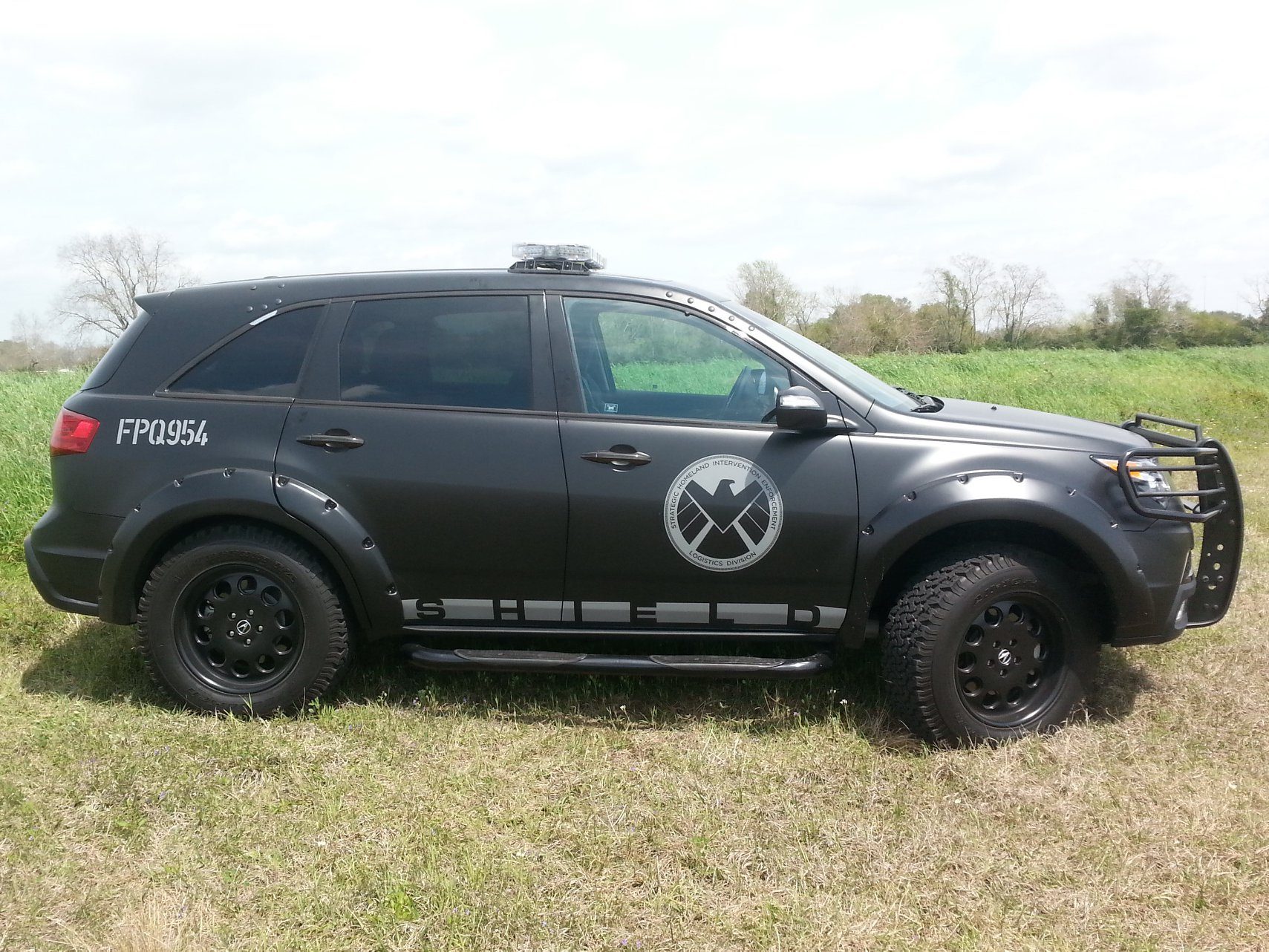 Acura MDX Shield, il suv di “The Avengers” in vendita negli Usa