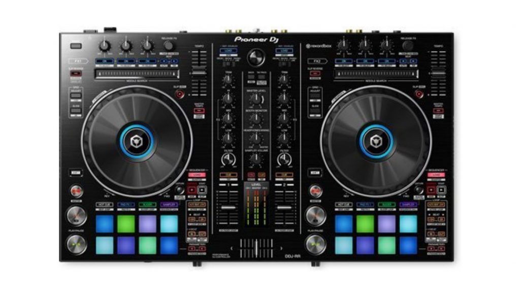 Migliori console per DJ: come funziona e quale scegliere per iniziare