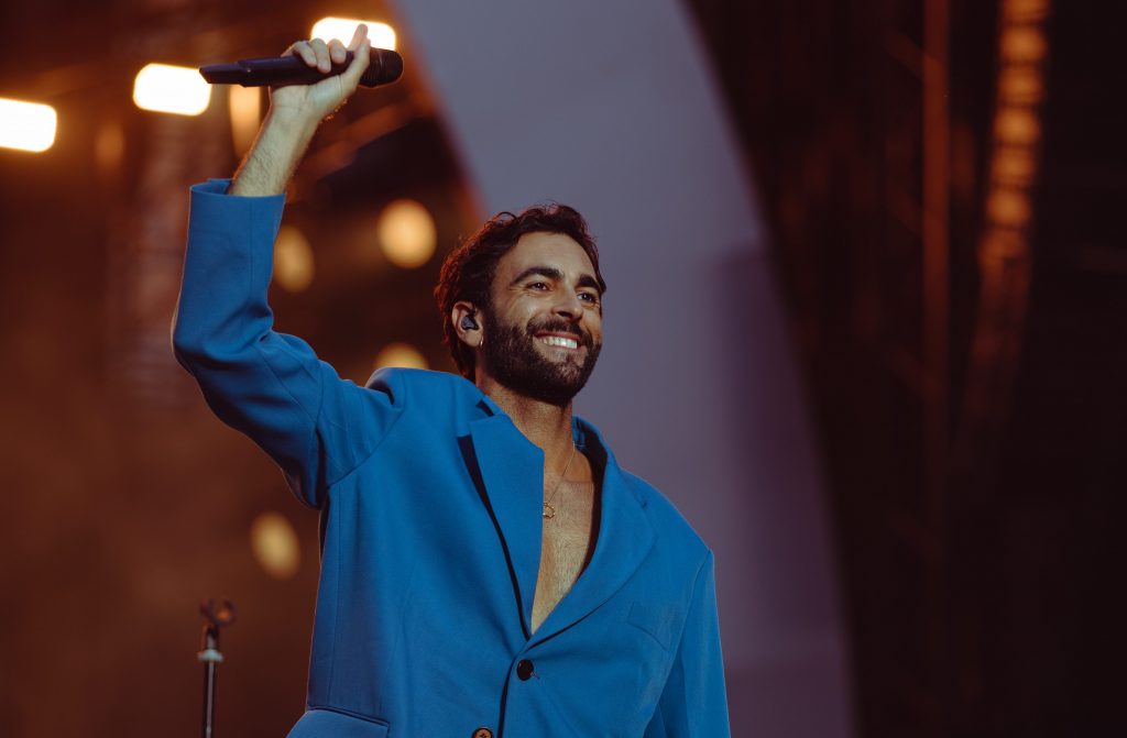 Marco Mengoni parte col tour negli stadi: "Nessuno può decidere cos'è ...
