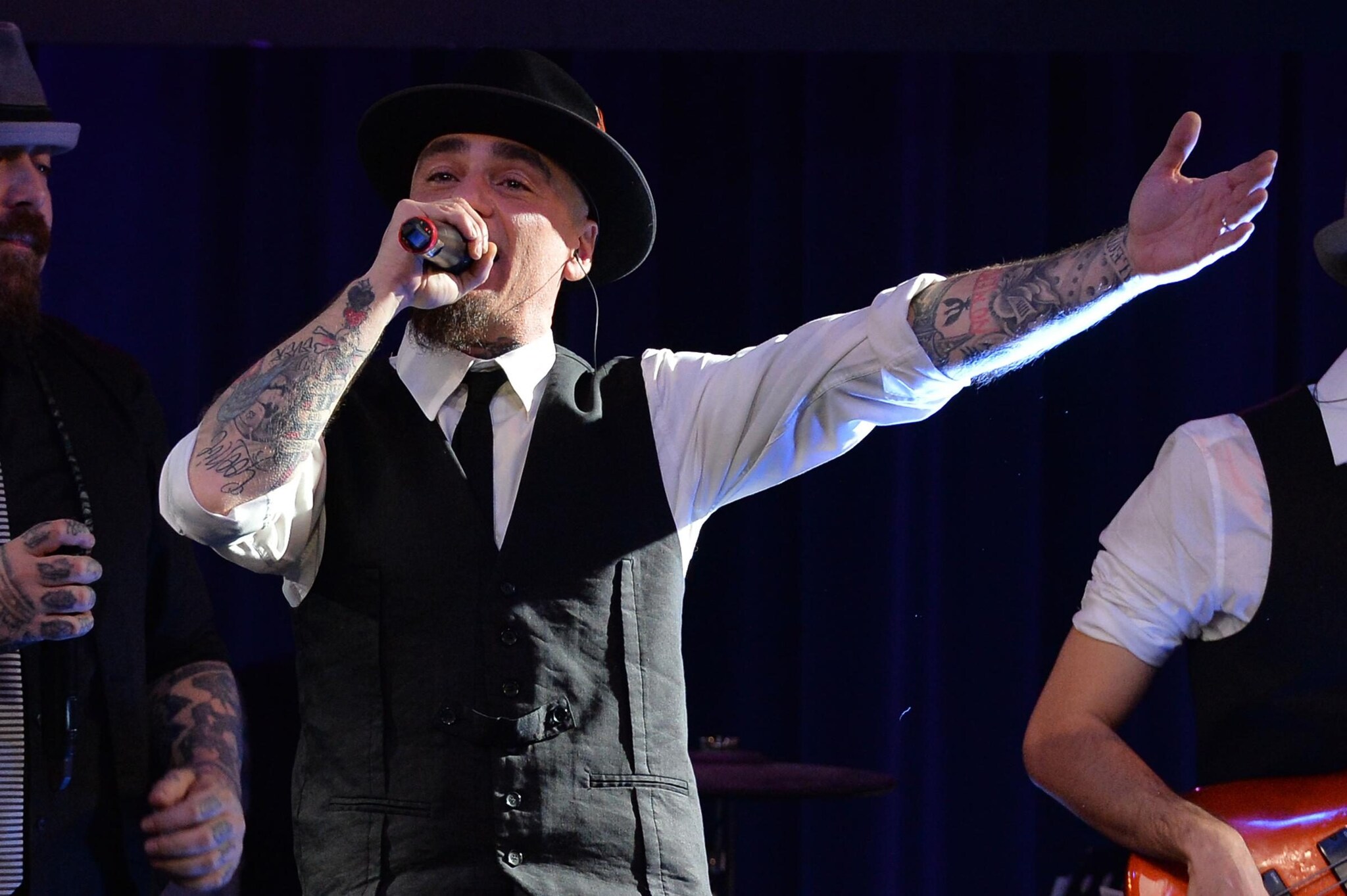 J-Ax all'Algida Red Party 2019 di Ostia Lido, l'evento gratuito per i ...