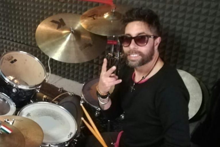 Morto a Blera Roberto Galli, batterista dei Costa Volpara: si è ...