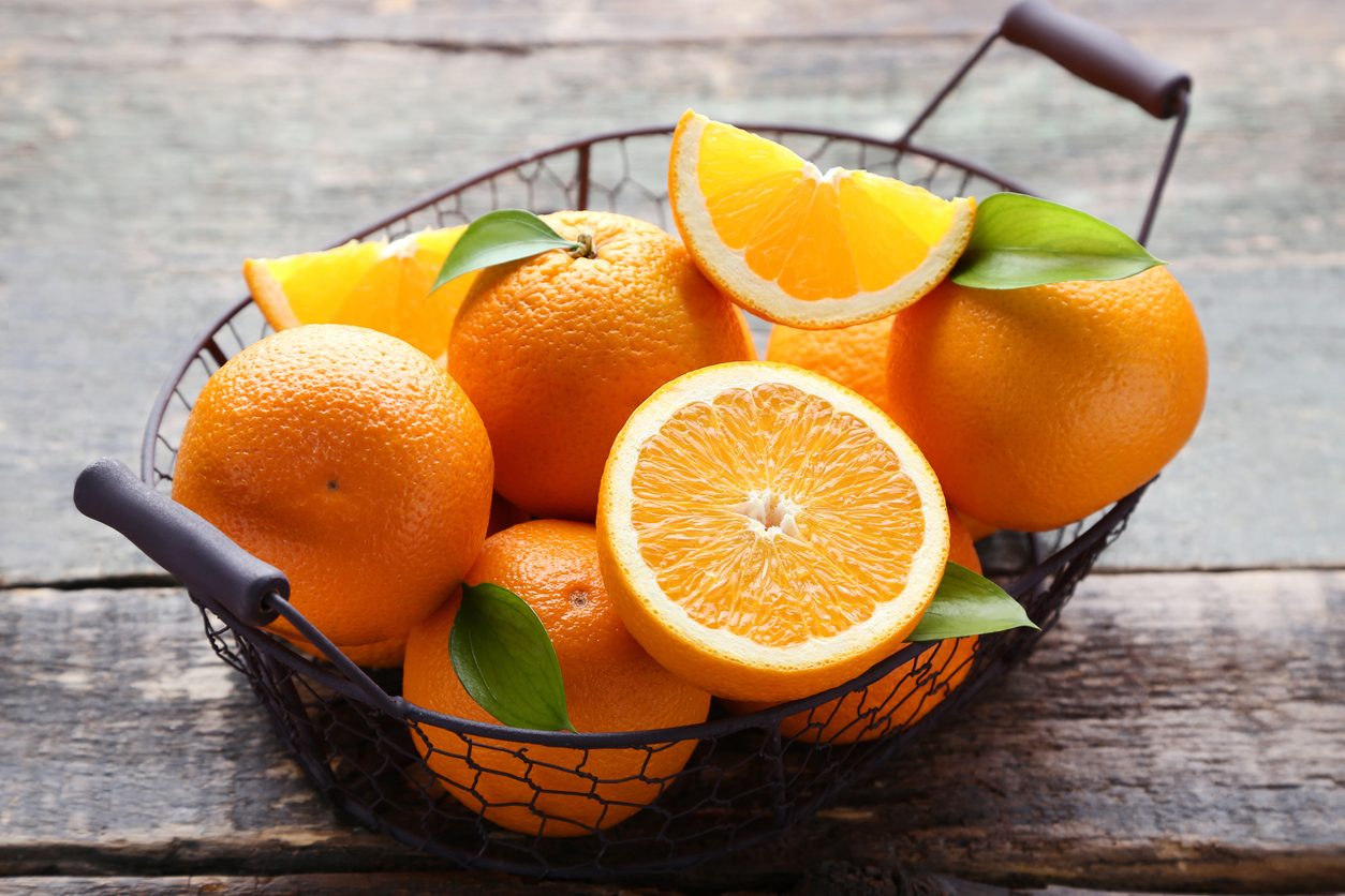 6 frutti di cui dovreste mangiare anche la bucce e semi