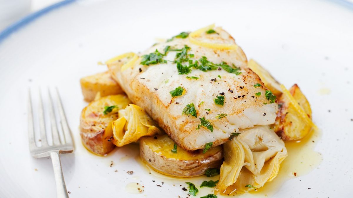 Polpette di merluzzo e patate con salsa alla zucca: la ricetta del ...