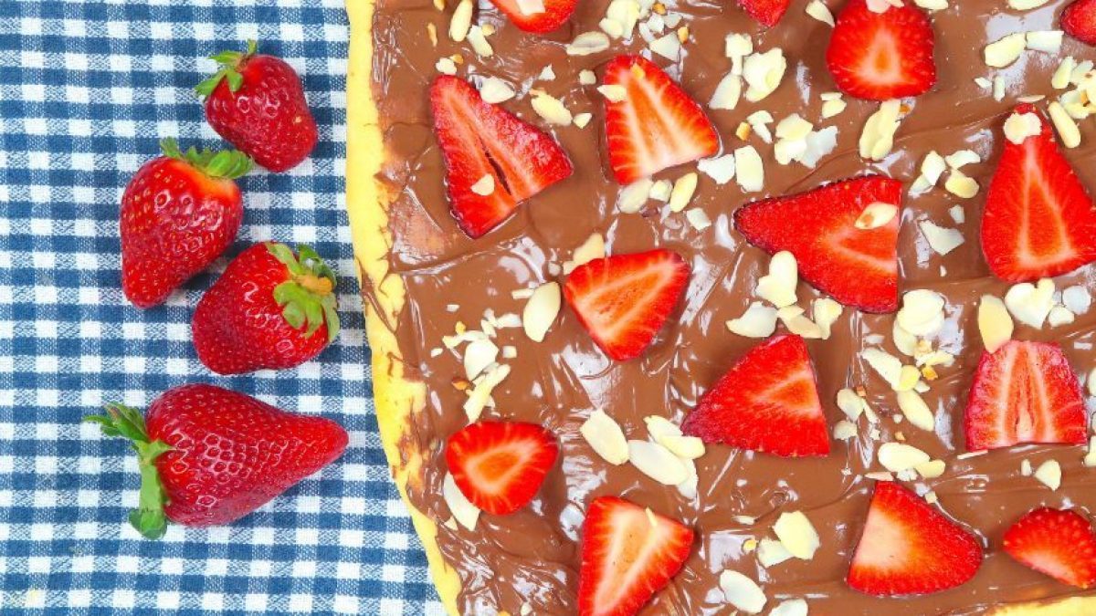 Sbriciolata alle fragole: la ricetta del dolce fresco e goloso