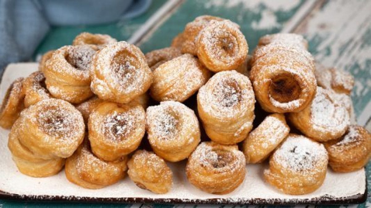 Quadratini di pasta sfoglia: la ricetta per aperitivo velocissima e ...