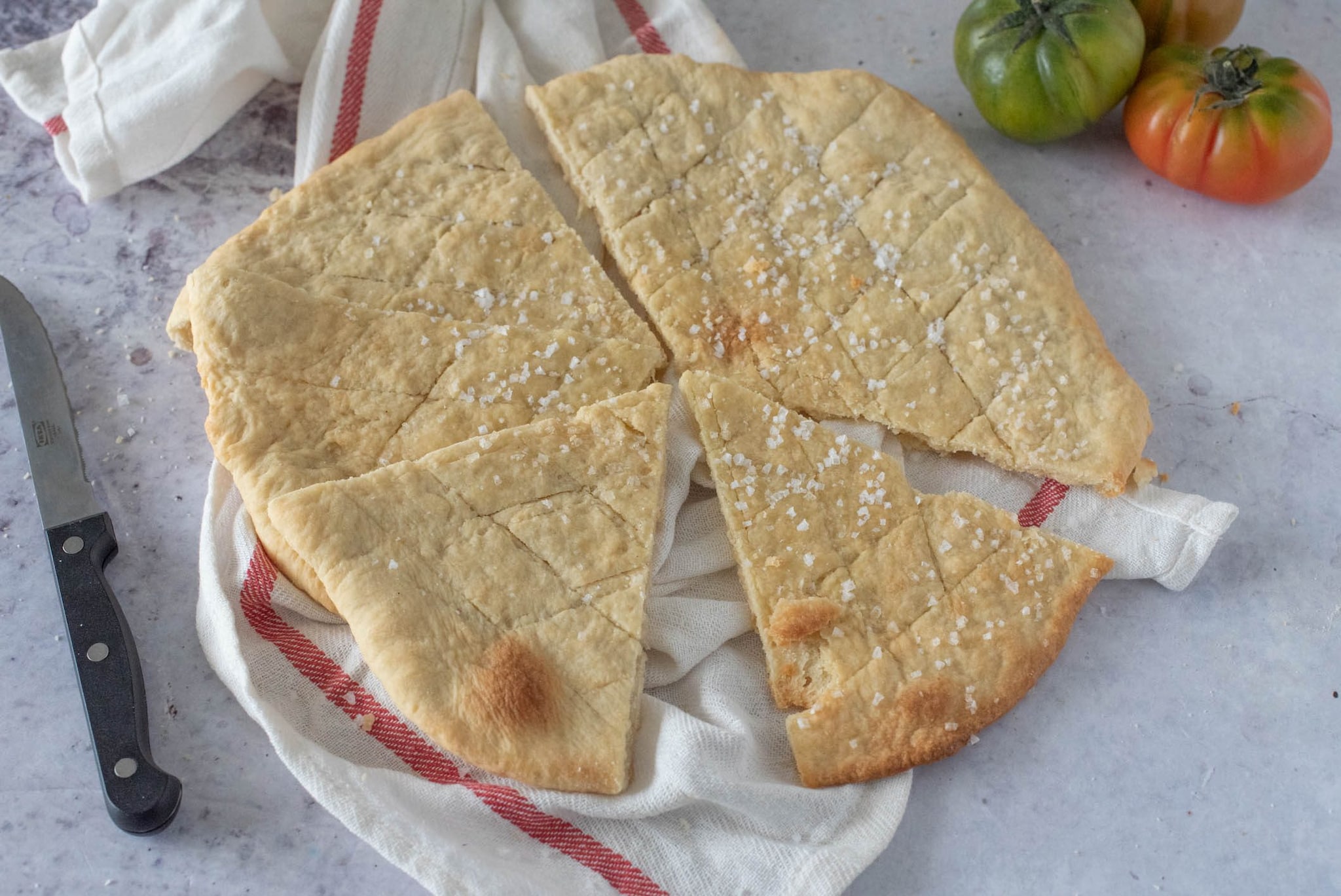 Pizza scima: la ricetta della focaccia senza lievito abruzzese