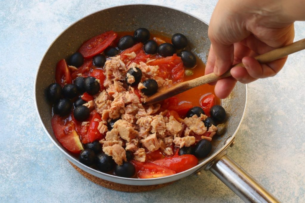 Pasta alla zingara: la ricetta del primo piatto facile e gustoso