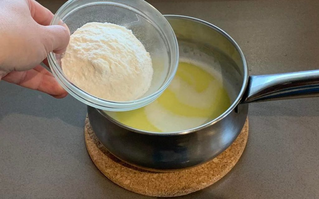 Gougéres: la ricetta di Alain Ducasse dei gustosi bignè al formaggio