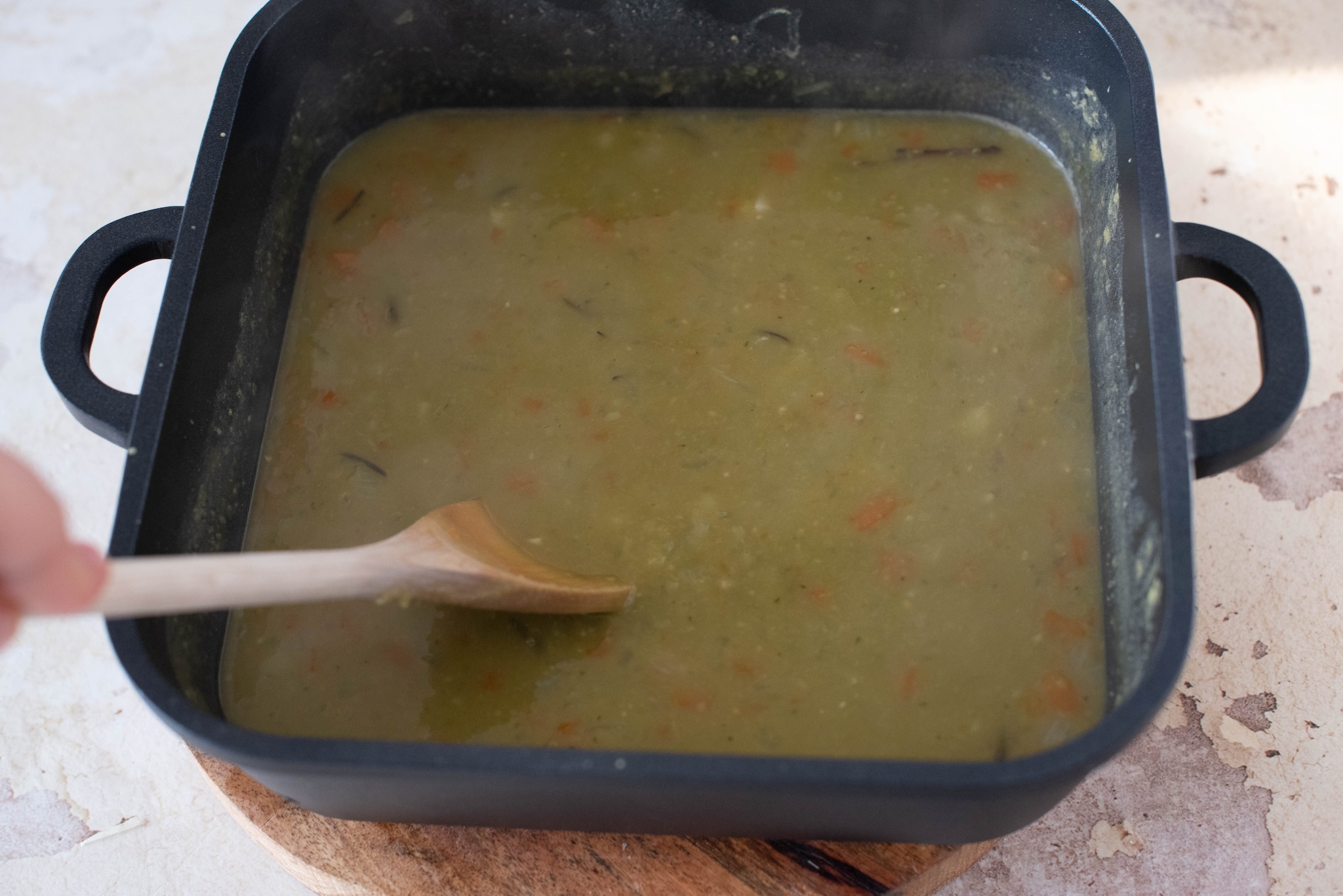 Zuppa di piselli secchi: la ricetta del comfort food semplice e gustoso