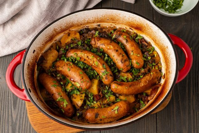 Dublin coddle: la ricetta dello stufato a base di salsicce e patate tipico di Dublino